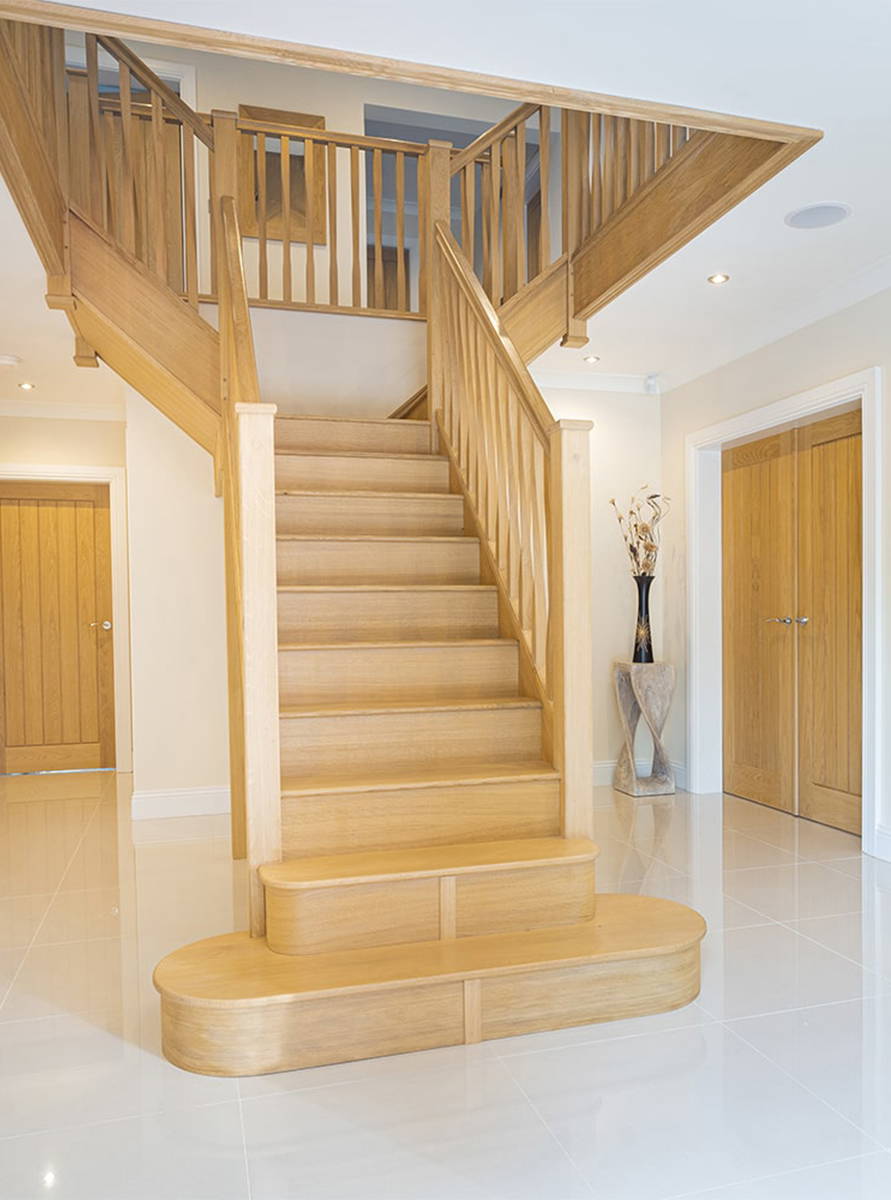 Bifurcated Oak Stairs - KBI Commercial and Residential