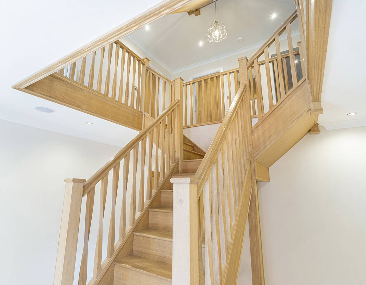 Bifurcated Oak Stairs - KBI Commercial and Residential